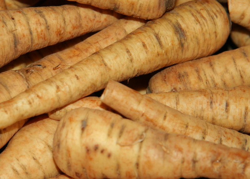 Parsnips · raw | 75 calories | Happy Forks