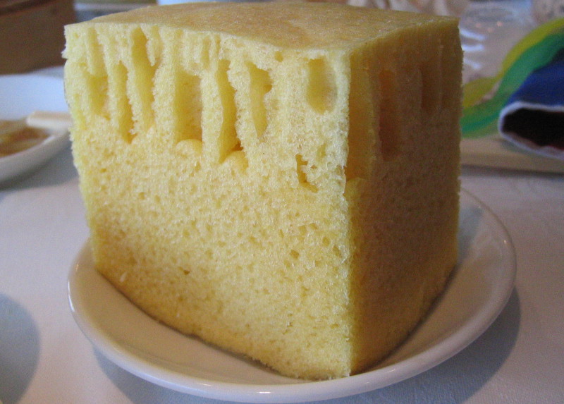 Cake · sponge · prepared from recipe | 297 calories | Happy Forks