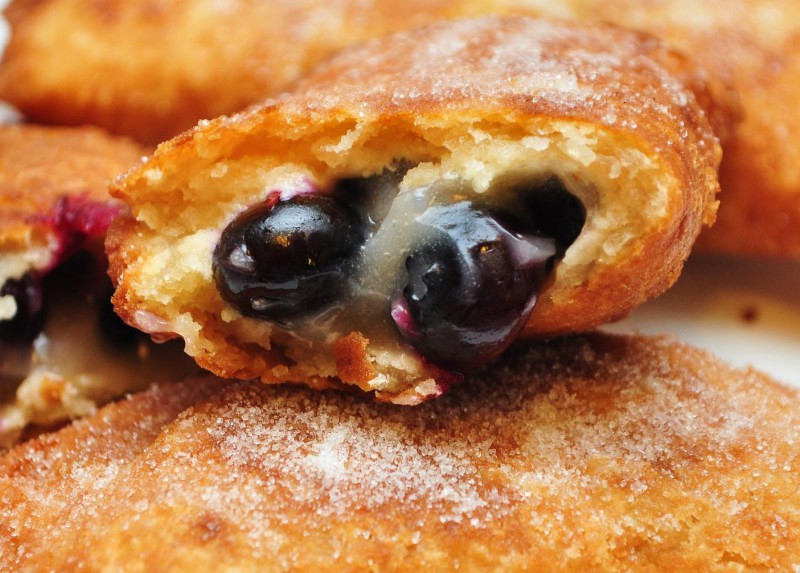 Pie · fried pies · cherry | 316 calories | Happy Forks