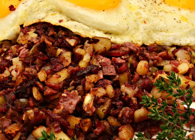 Red flannel hash recipe | 164 calories | Happy Forks