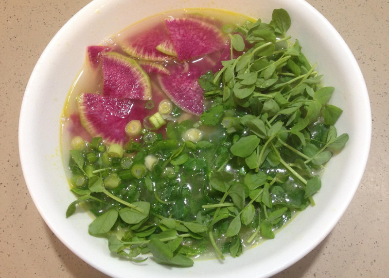 Immunity soup recipe | 47 calories | Happy Forks