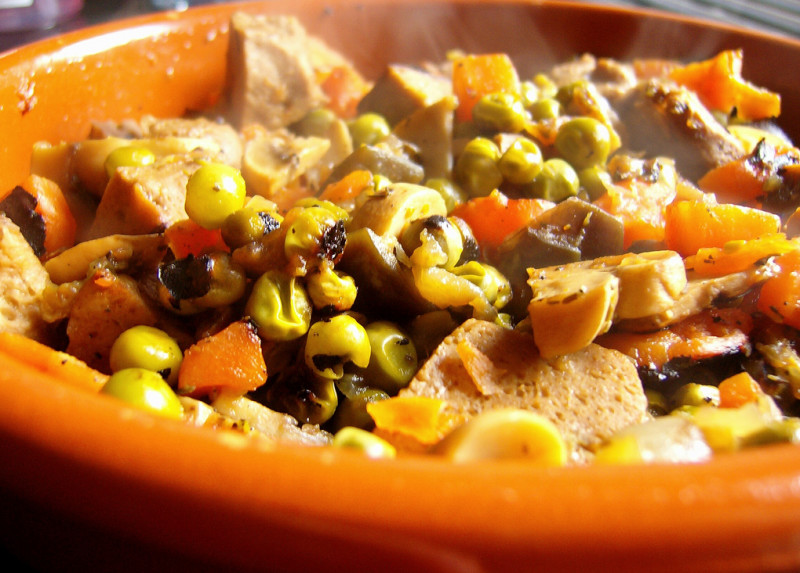 Spring vegetable stew recipe | 179 calories | Happy Forks