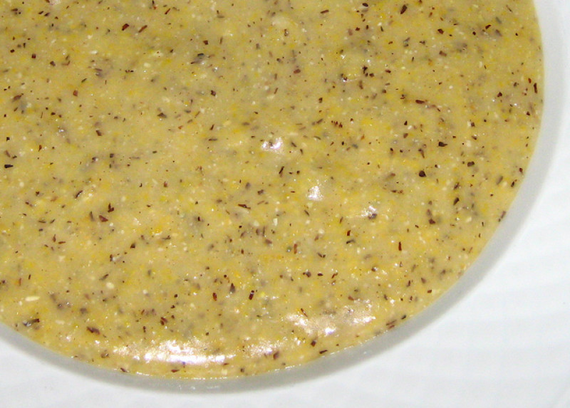 Simple polenta recipe | 90 calories | Happy Forks