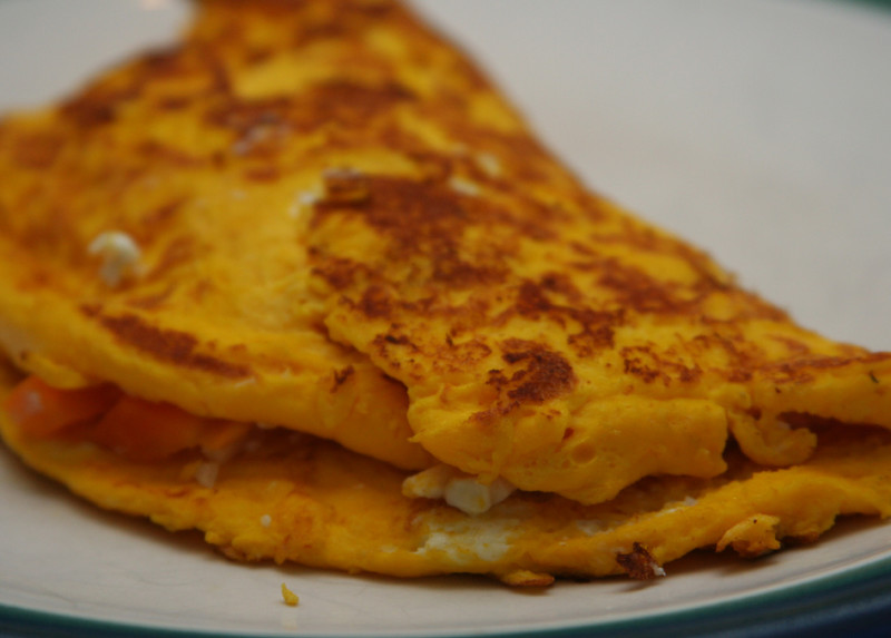 Kimchi omelet recipe | 109 calories | Happy Forks