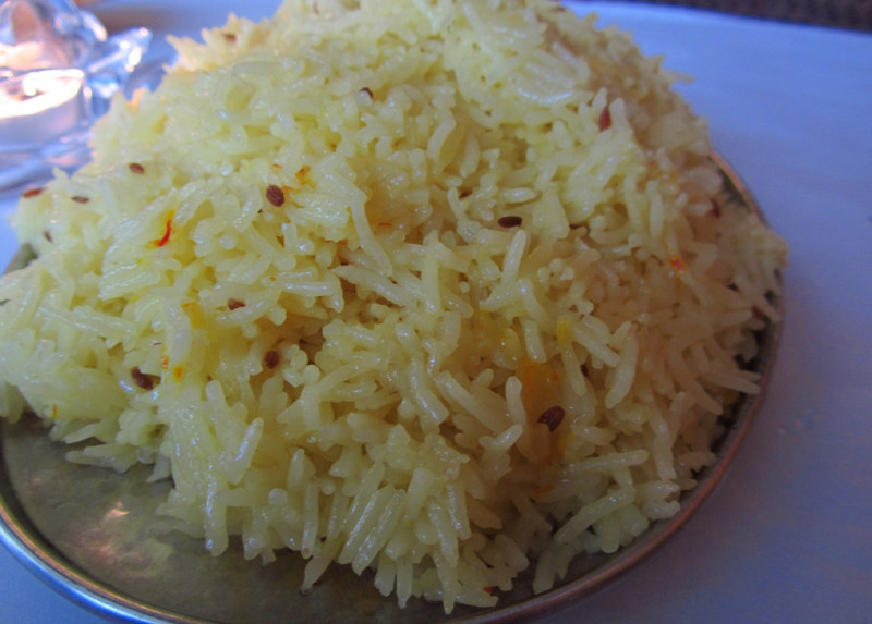 Baked saffron rice with pine nuts & parsley recipe | 170 calories ...